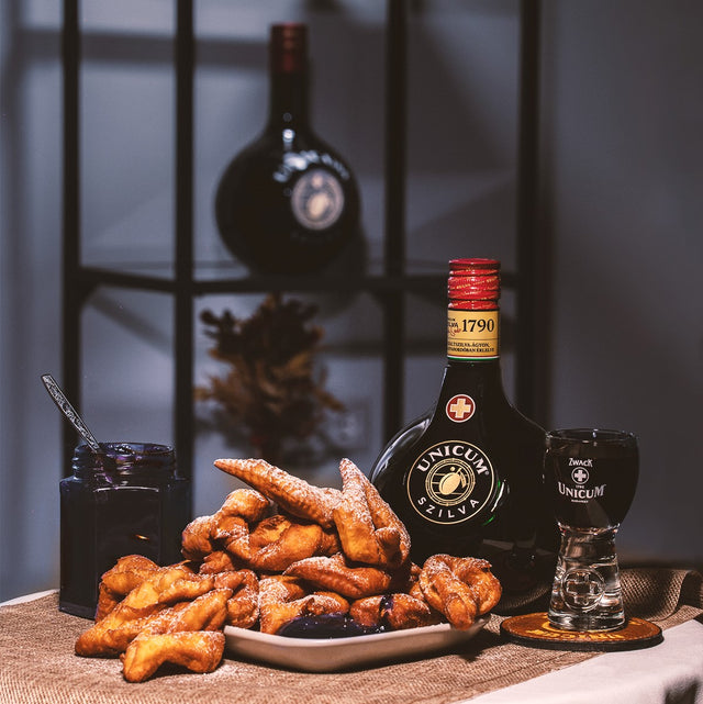Zwack Unicum Szilva Plum Liqueur 0.5l – Best of Hungary